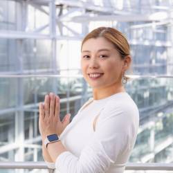 仕上がり絶品！手のひらサイズのリファビューテック ドライヤーSE | tokila