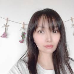 仕上がり絶品！手のひらサイズのリファビューテック ドライヤーSE | tokila